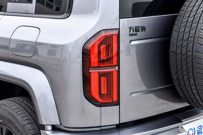 【2025款 豹5 1.5T 125km 天神智驾Max版汽车报价_图片_参数配置】-易车_九江君豹4S店