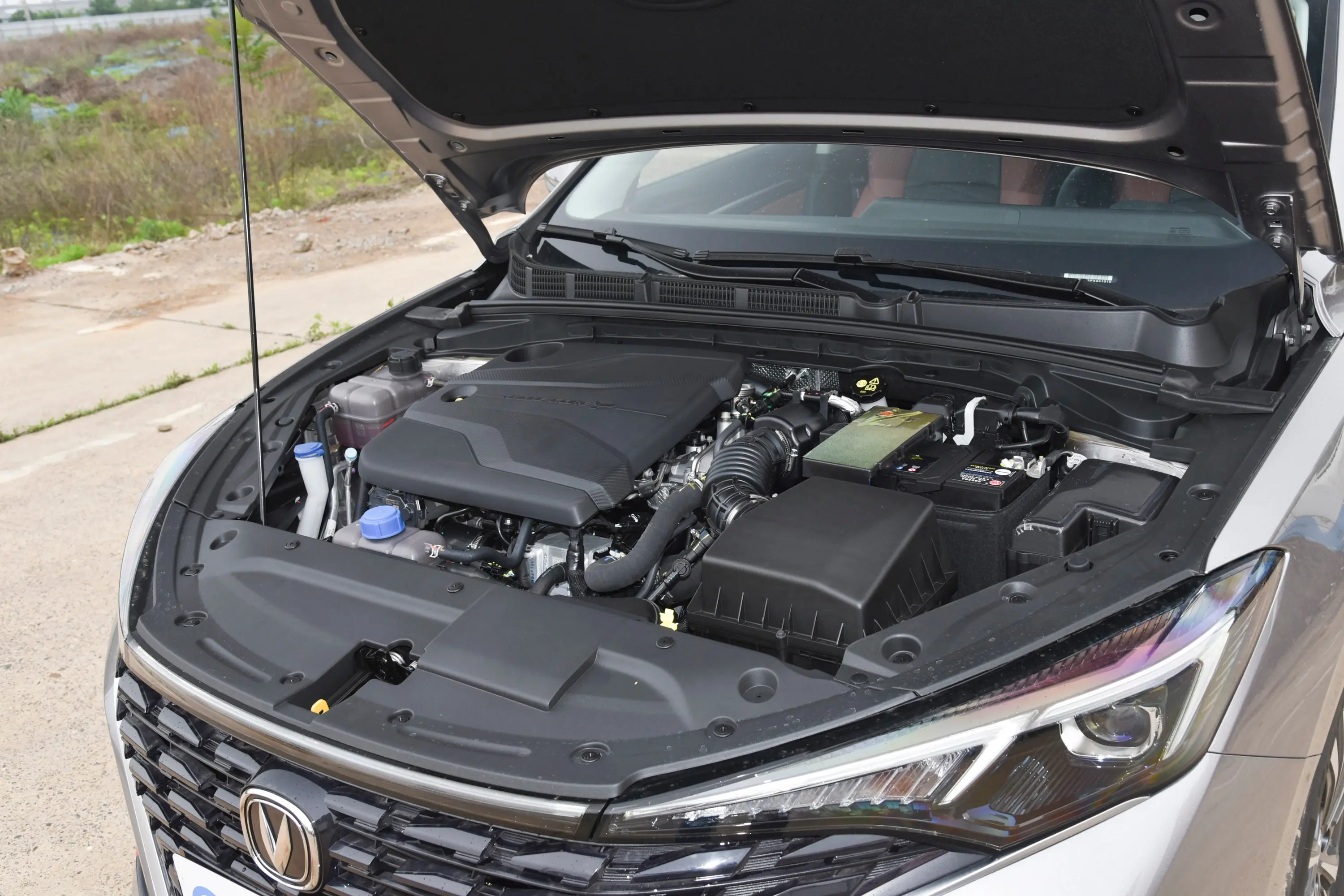 【逸动PLUS畅享版 蓝鲸NE 1.4T 尊贵型动力底盘图片-汽车图片大全】-易车