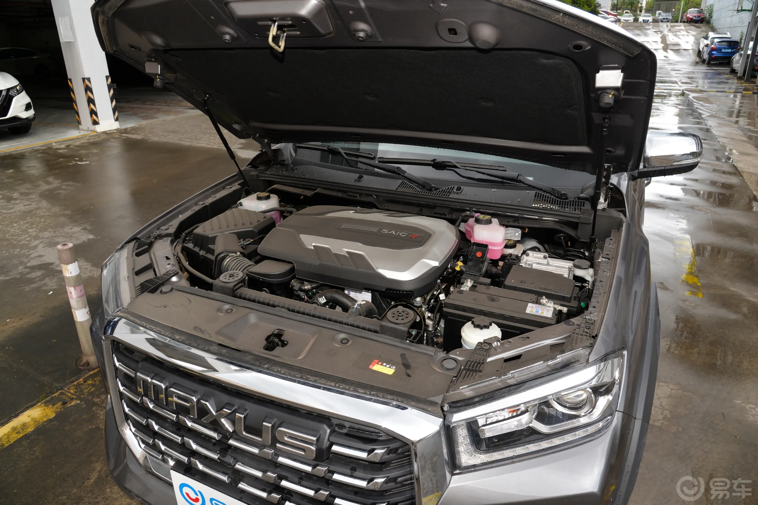 【上汽大通MAXUS 星际星际R 2.0T 手动四驱长箱豪华版 柴油动力底盘图片-汽车图片大全】-易车