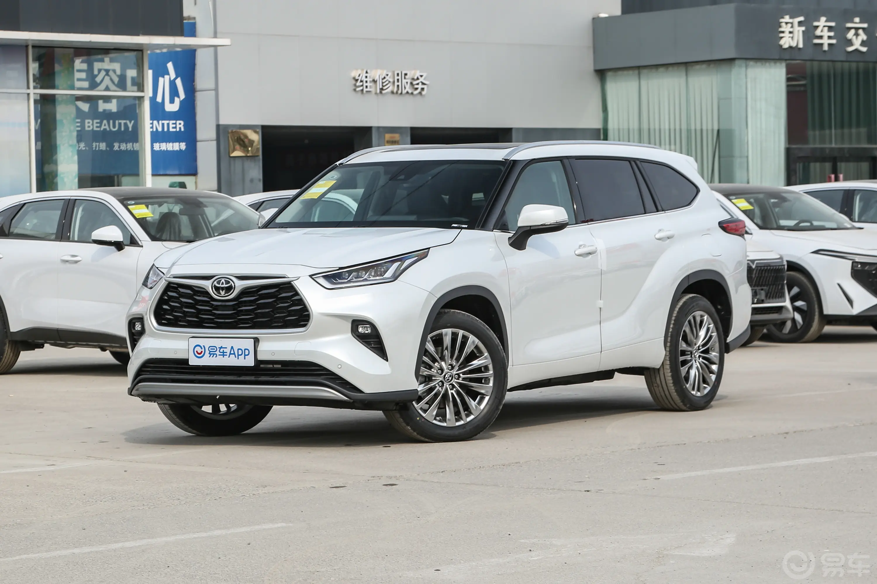 【汉兰达380T 四驱尊贵版 7座侧前45度车头向左水平图片-汽车图片大全】-易车