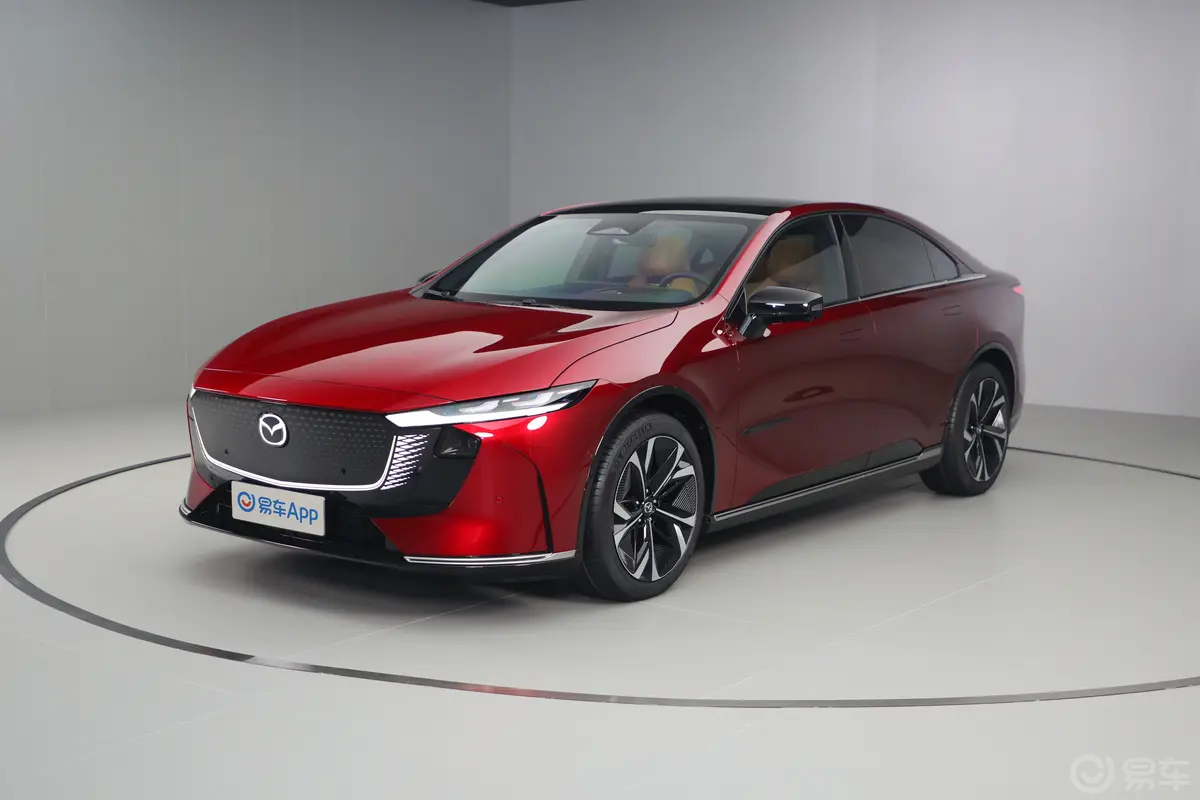 【马自达EZ-6纯电版 600km 智尊版侧前45度车头向左水平图片-汽车图片大全】-易车