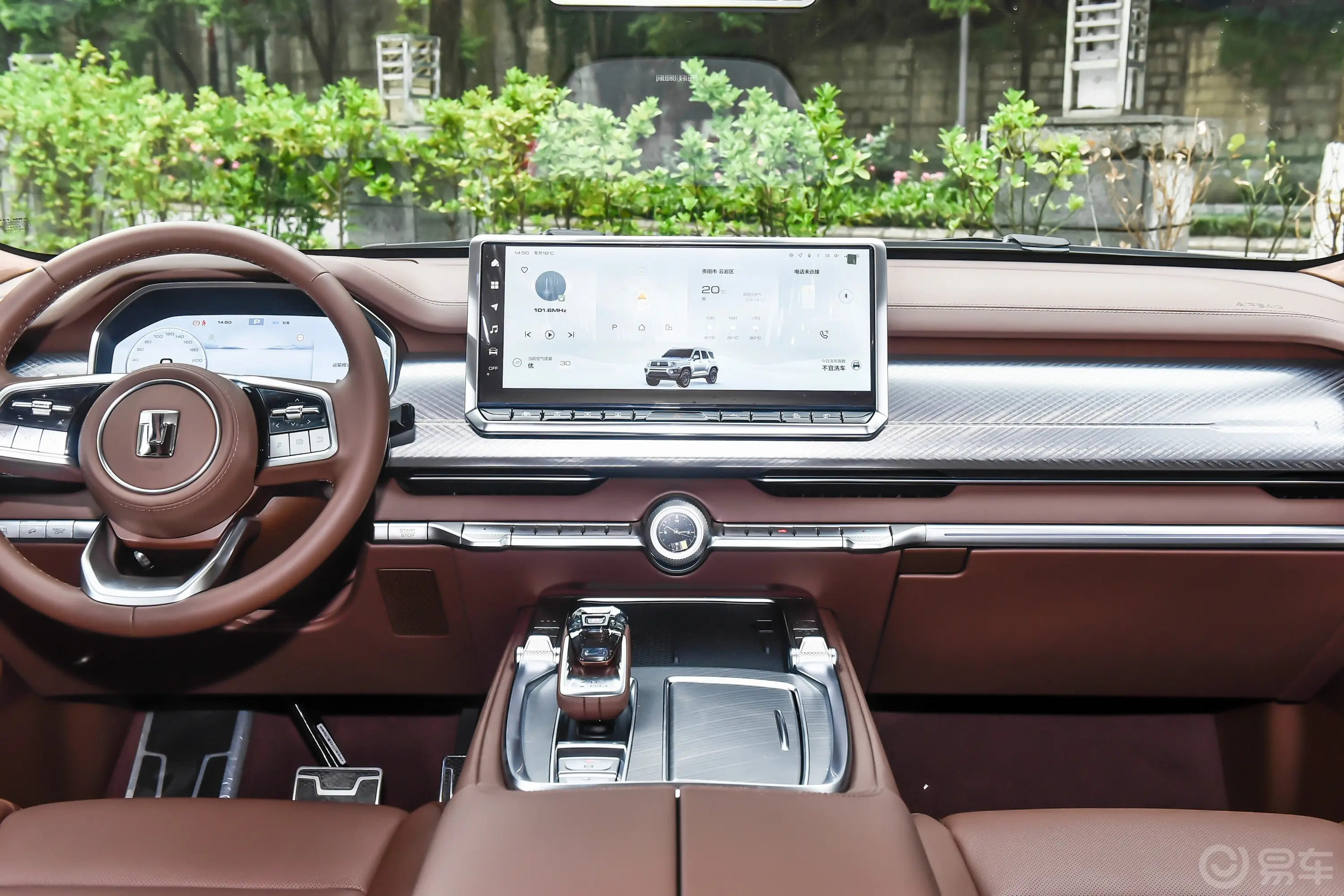 【坦克700新能源3.0T Hi4-T 极致版中控台整体图片-汽车图片大全】-易车
