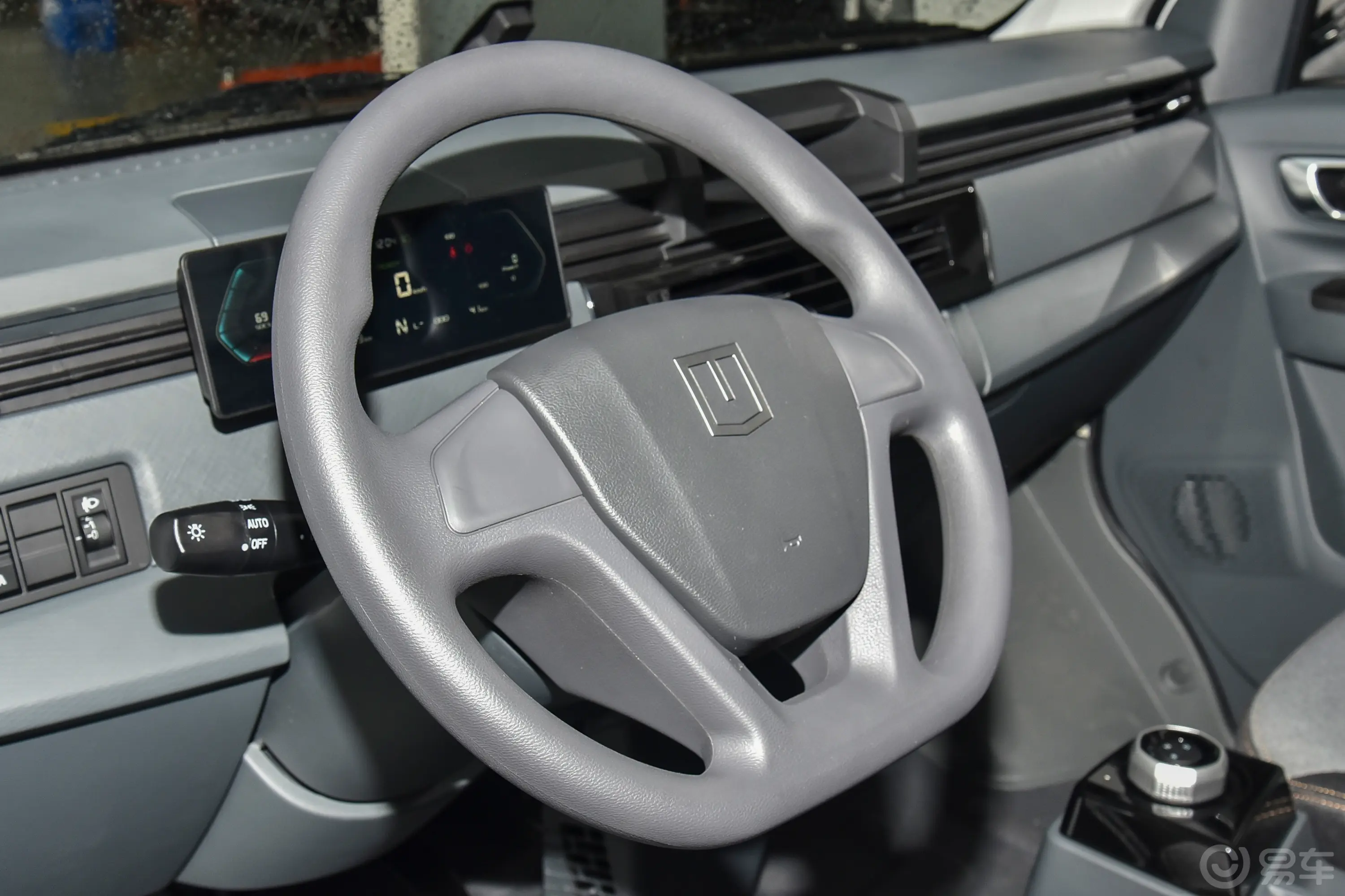 【远程星享V星享V7E 305km 超值版方向盘图片-汽车图片大全】-易车