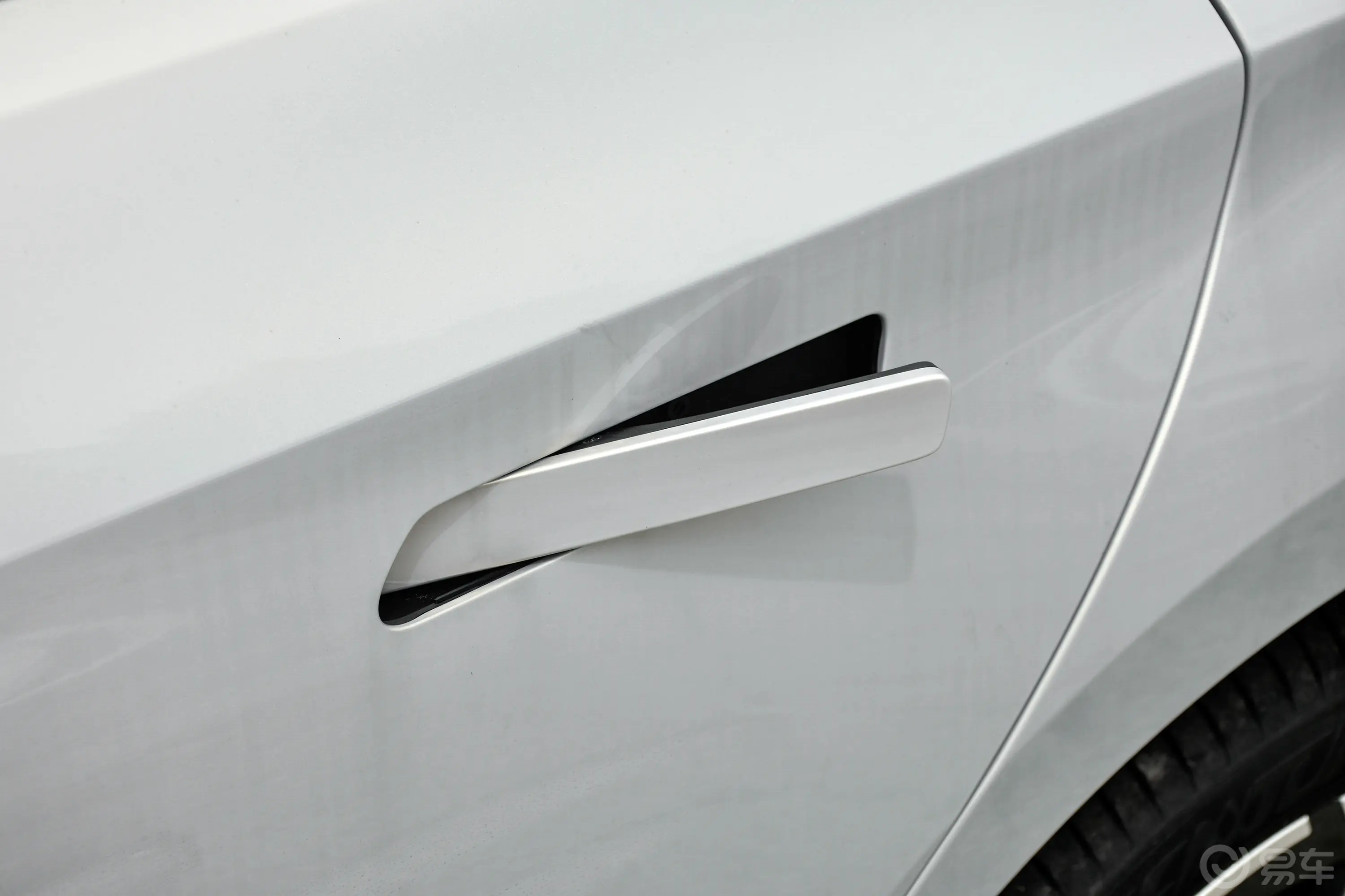 【AION SMAX 505km 70 星意版驾驶员侧后门把手图片-汽车图片大全】-易车