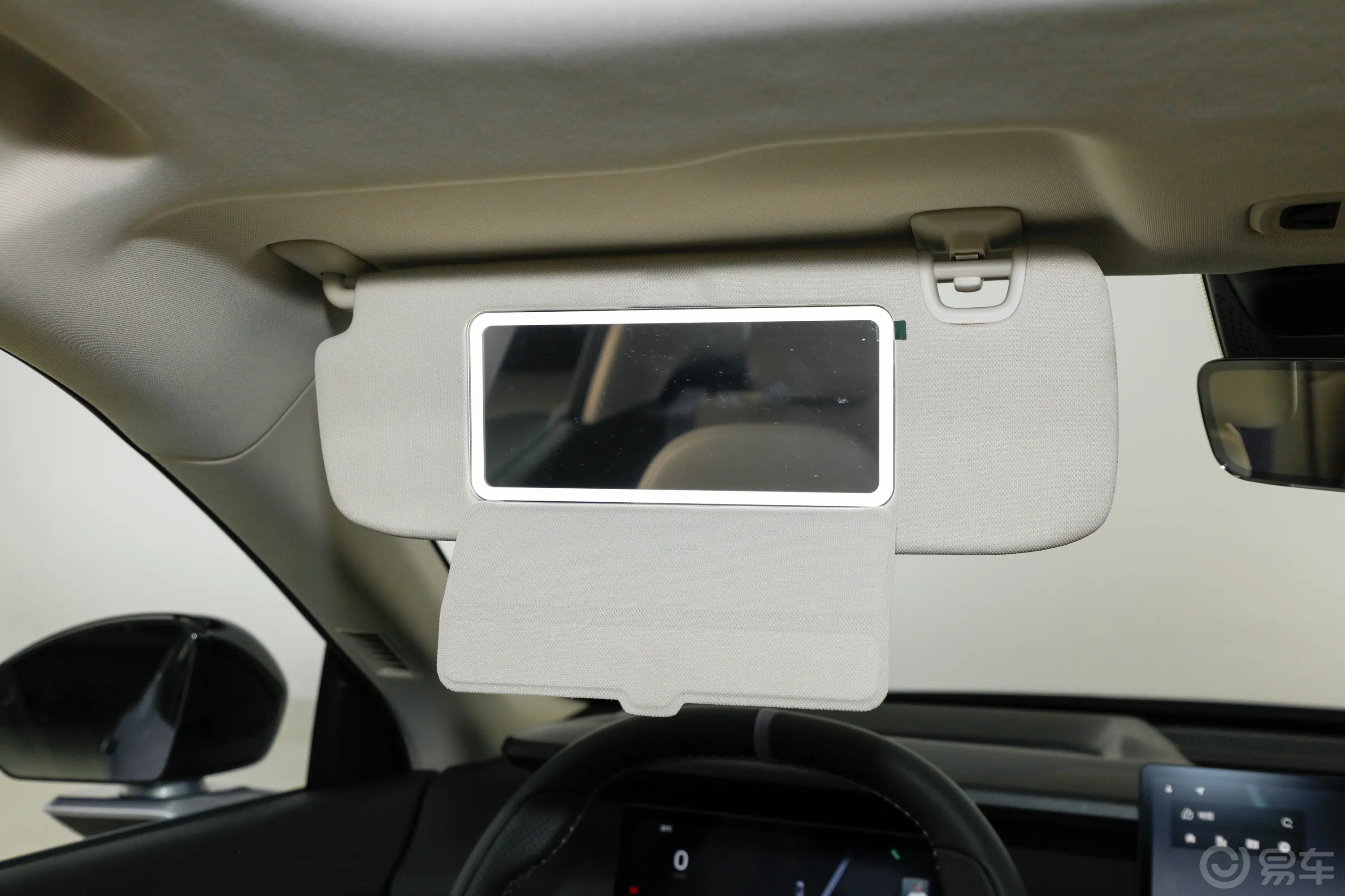 【领克07EM-P 1.5T 126km 长续航Halo驾驶位遮阳板图片-汽车图片大全】-易车