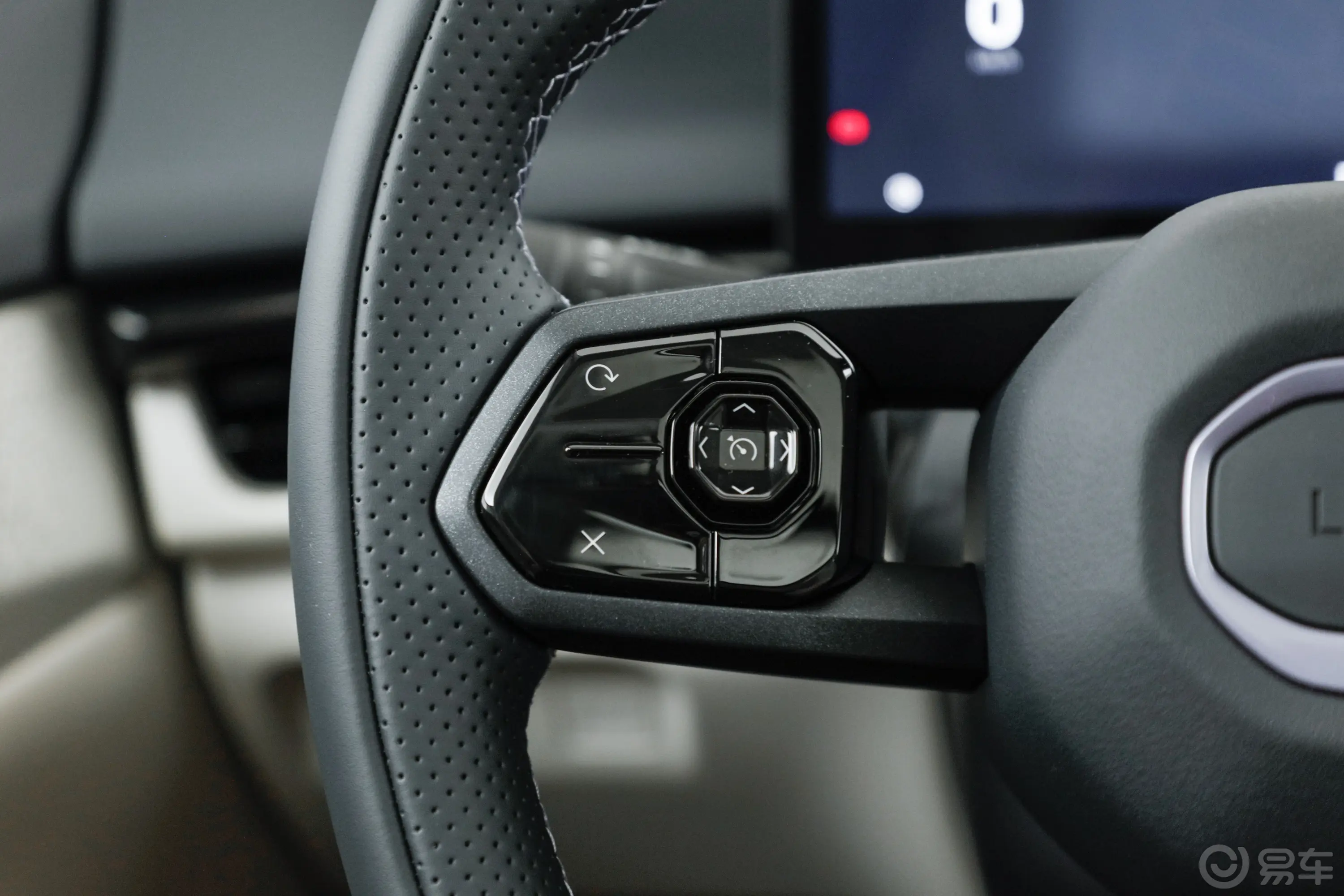 【领克07EM-P 1.5T 126km 长续航Halo左侧方向盘功能按键图片-汽车图片大全】-易车