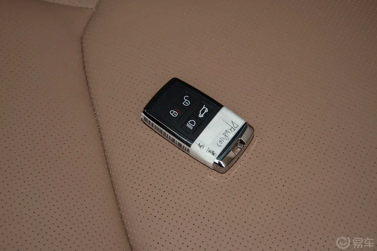 【卫士110 5.0S 525PS V8钥匙正面图片-汽车图片大全】-易车