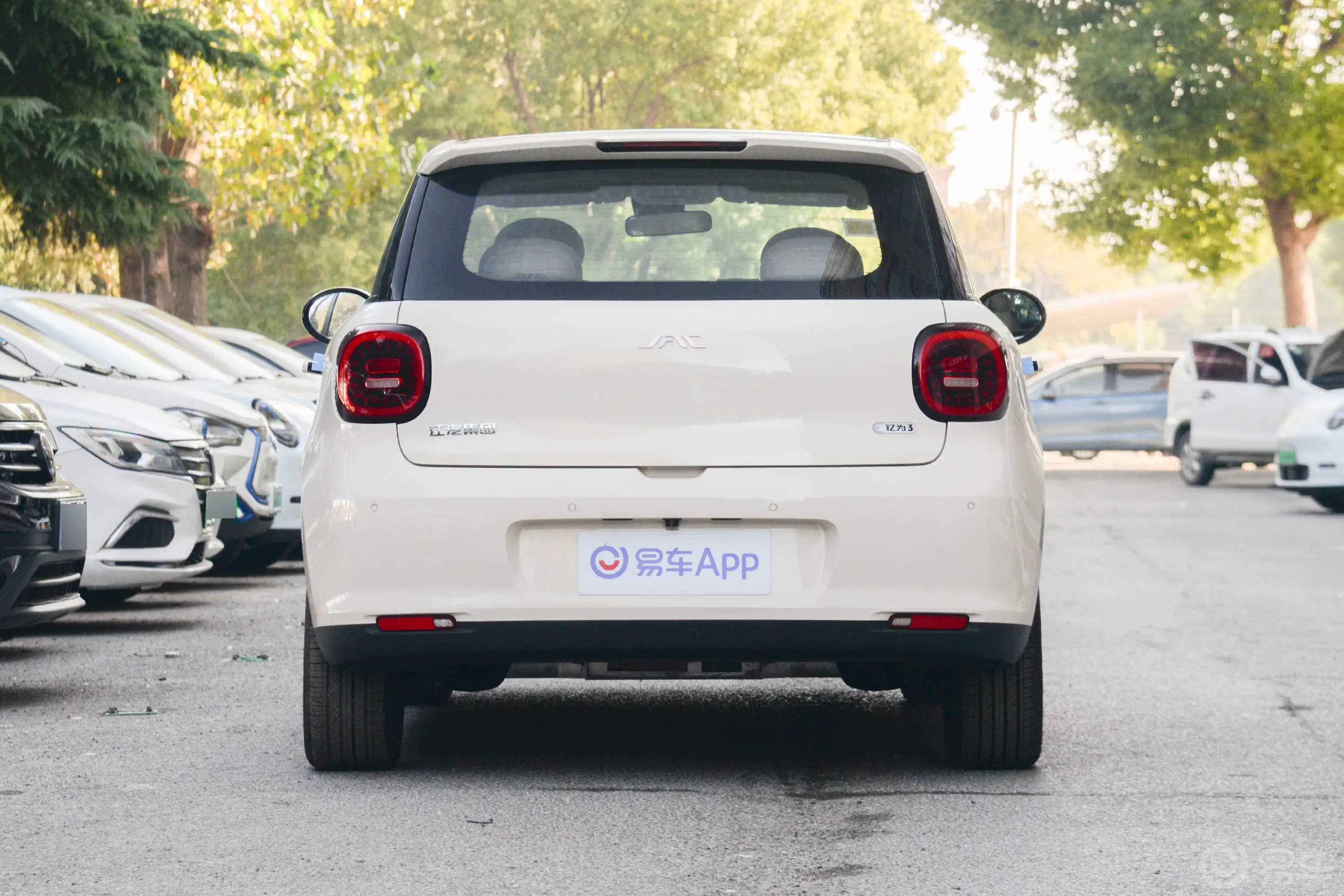 【江淮钇为3改款 挚爱版 505km 冠军版正后水平图片-汽车图片大全】-易车