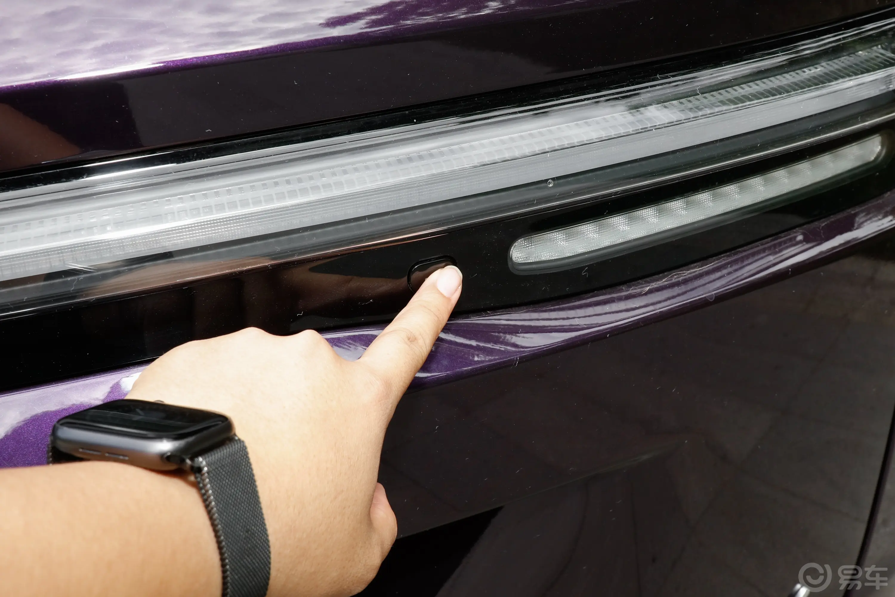 【零跑C16纯电版 630km 激光雷达智尊版 6座后备厢图片-汽车图片大全】-易车